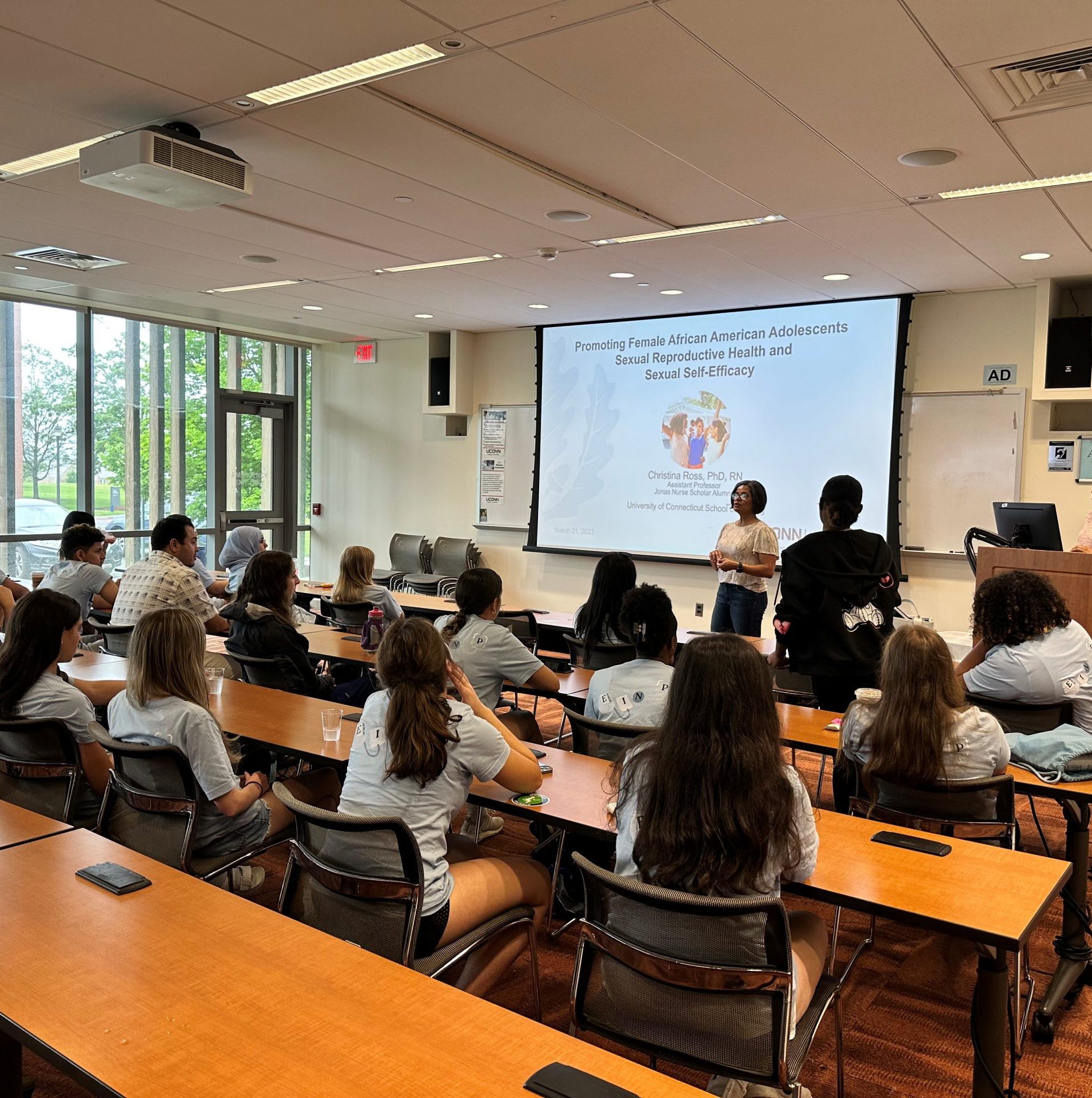 Early Intro to the Nursing Profession Program | School of Nursing